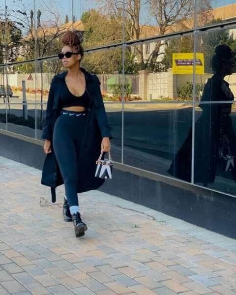 Video: Ntando Duma in Tiff with Neighbour | Zim Trending